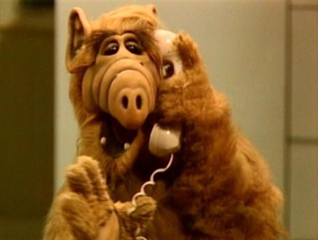 ¿Te acuerdas de Alf? ¡Volvió! En forma de… ¿serie?